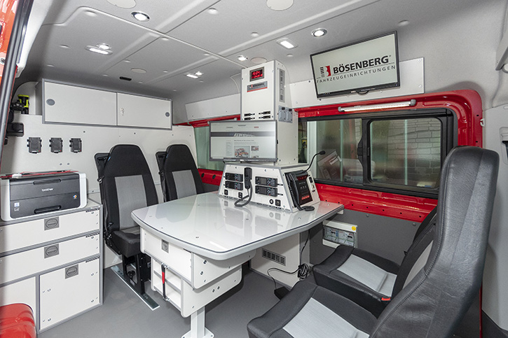 Einsatzleitwagen ELW 1 mit 6 Sitzen | Walter Bösenberg GmbH ...